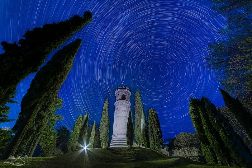 A Romano d'Ezzelino un cielo "divino" per la torre di Dante - LineaNews ...